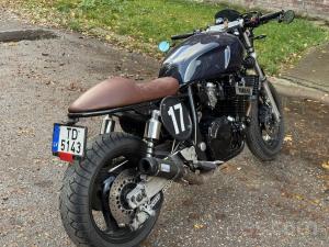 Yamaha XJR 1300 2000 Liepāja, ar dzinēja tilpumu 1.25 L un nobraukumu 0 tūkst. km par 4250 €, foto 9 vietnē AUTOMOTO.COM.LV