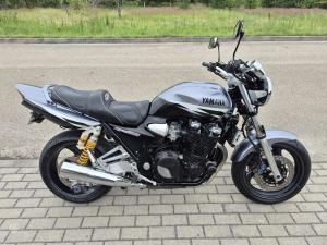 Yamaha XJR 1300 2002 in Kelme, with an engine capacity of 1.30 L and mileage of 53 thousand km for 2500 €, photo 3 on AUTOMOTO.COM.LV