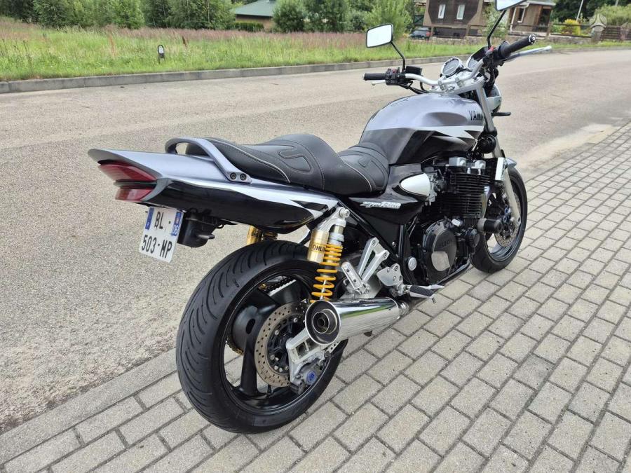 Yamaha XJR 1300 2002 in Kelme, with an engine capacity of 1.30 L and mileage of 53 thousand km for 2500 €, photo 4 on AUTOMOTO.COM.LV