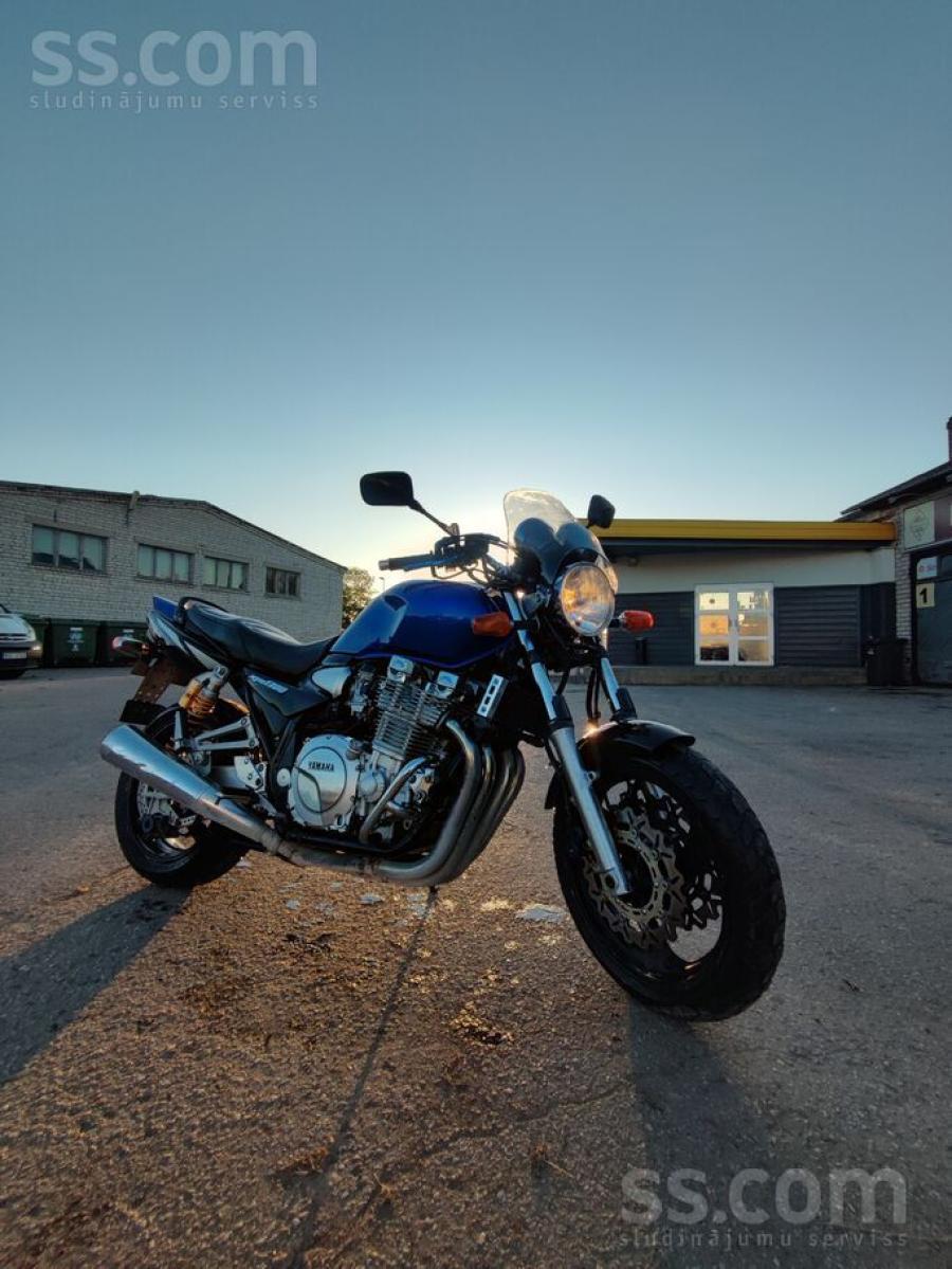 Yamaha XJR 1300 2002 Tukums, ar dzinēja tilpumu 1.30 L un nobraukumu 0 tūkst. km par 3750 €, foto 1 vietnē AUTOMOTO.COM.LV