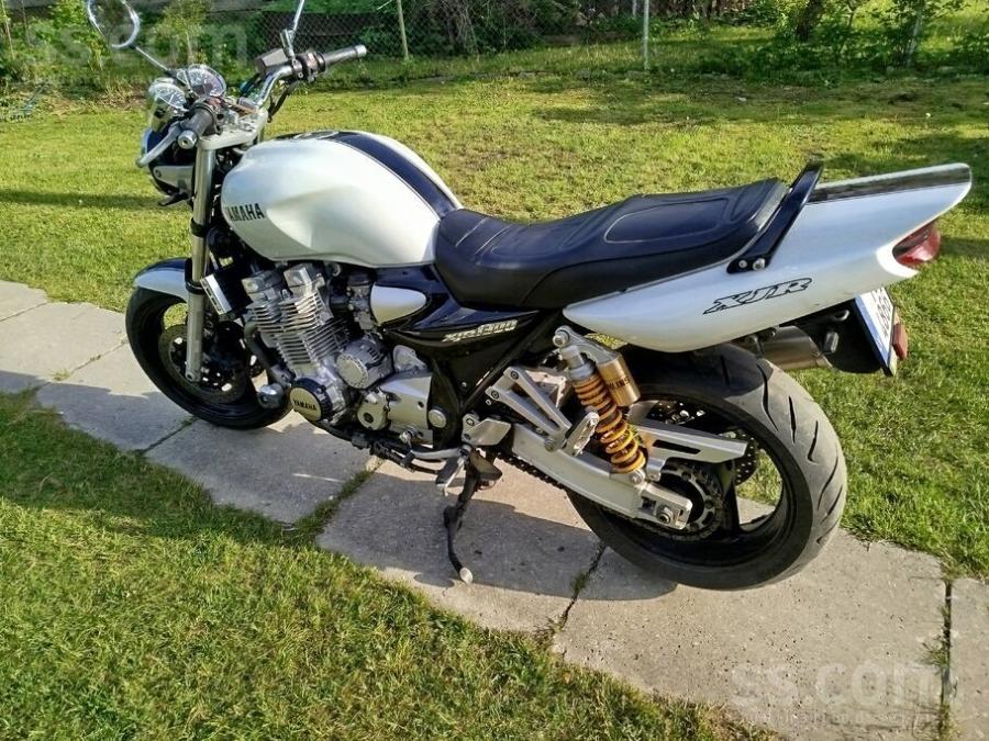 Ямаха XJR 1300 2003 в Рига, объемом двигателя 1.30 л и пробегом 0 тыс. км за 3000 €, фото 3 на AUTOMOTO.COM.LV