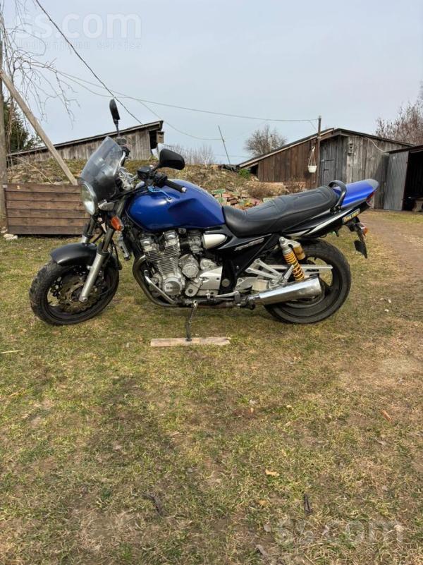 Ямаха XJR 1300 2003 в Елгава, объемом двигателя 1.25 л и пробегом 0 тыс. км за 3000 €, фото 2 на AUTOMOTO.COM.LV