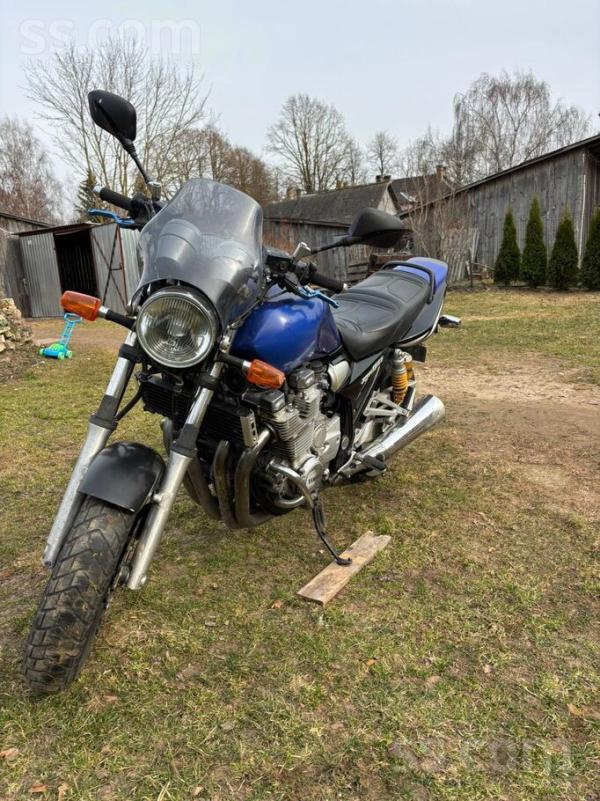 Ямаха XJR 1300 2003 в Елгава, объемом двигателя 1.25 л и пробегом 0 тыс. км за 2000 €, фото 1 на AUTOMOTO.COM.LV