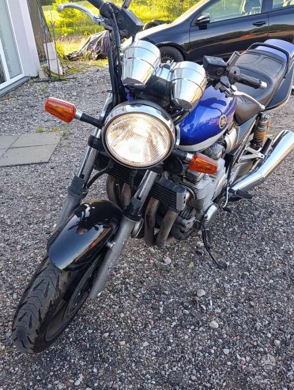 Ямаха XJR 1300 2004 в Алитус, объемом двигателя 1.30 л и пробегом 77 тыс. км за 2200 €, фото 11 на AUTOMOTO.COM.LV