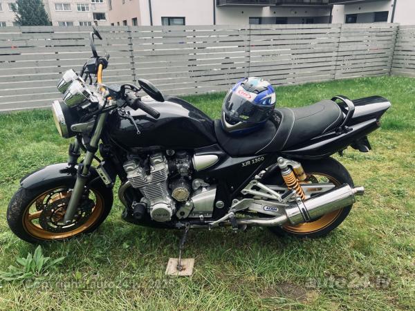 Yamaha XJR 1300 2006 in Tallinn, with an engine capacity of 0.00 L and mileage of 0 thousand km for 4800 €, photo 5 on AUTOMOTO.COM.LV