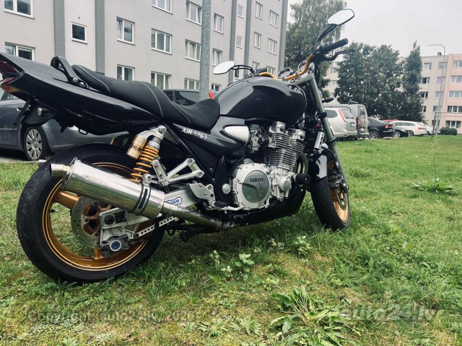 Yamaha XJR 1300 2006 in Tallinn, with an engine capacity of 0.00 L and mileage of 0 thousand km for 4800 €, photo 9 on AUTOMOTO.COM.LV