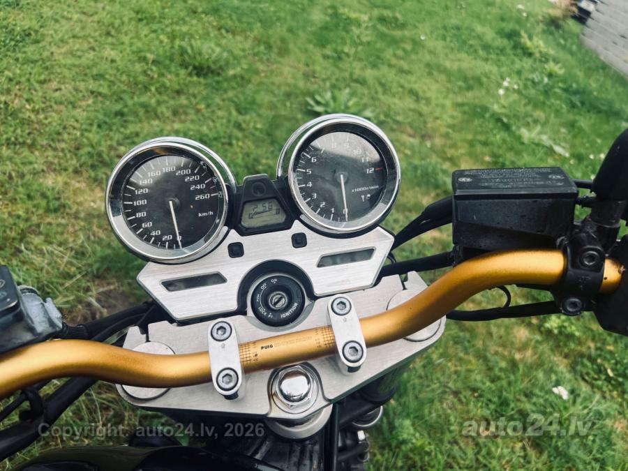 Yamaha XJR 1300 2006 in Tallinn, with an engine capacity of 0.00 L and mileage of 0 thousand km for 4800 €, photo 10 on AUTOMOTO.COM.LV