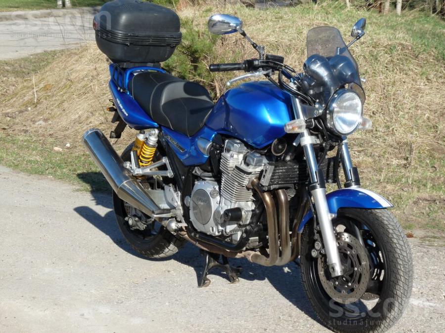 Yamaha XJR 1300 2008 in Riga, with an engine capacity of 1.30 L and mileage of 0 thousand km for 4200 €, photo 10 on AUTOMOTO.COM.LV