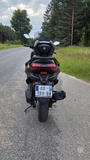 Черный Ямаха Xmax 125 2023 в Таураге, объемом двигателя 0.00 л и пробегом 3 тыс. км за 3900 €, фото 8 на AUTOMOTO.COM.LV