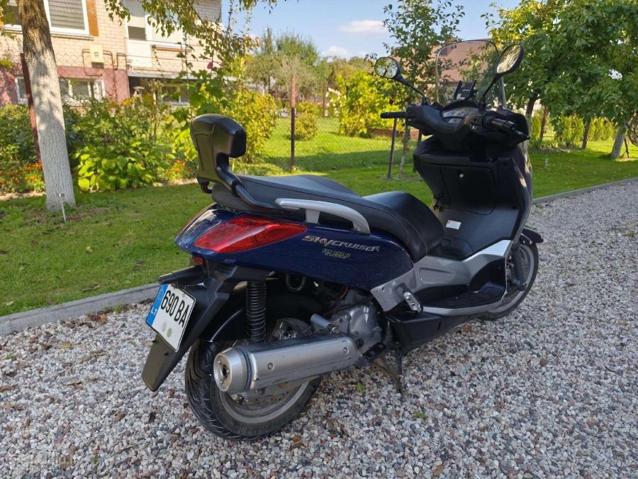Синий Ямаха Xmax 125 2010 в Каунас, объемом двигателя 0.13 л и пробегом 26 тыс. км за 1200 €, фото 8 на AUTOMOTO.COM.LV