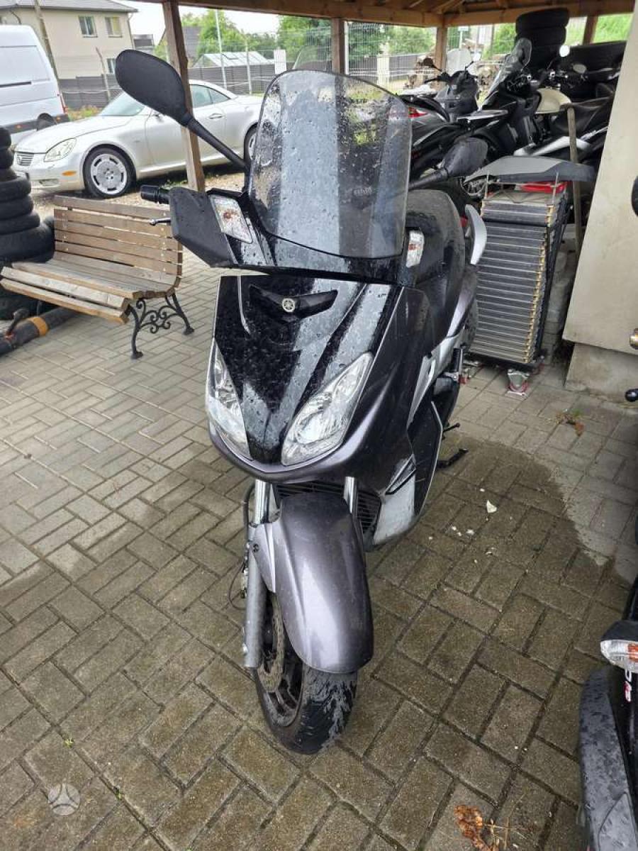 Yamaha Xmax 125 2007 in Taurage, with an engine capacity of 0.13 L and mileage of 35 thousand km for 1150 €, photo 1 on AUTOMOTO.COM.LV