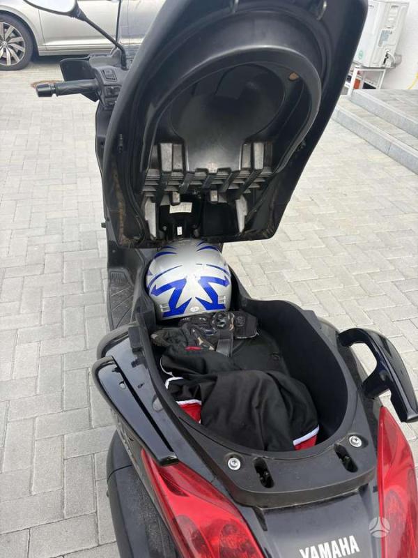 Yamaha Xmax 125 2008 Klaipėda, ar dzinēja tilpumu 0.13 L un nobraukumu 5 tūkst. km par 1649 €, foto 5 vietnē AUTOMOTO.COM.LV