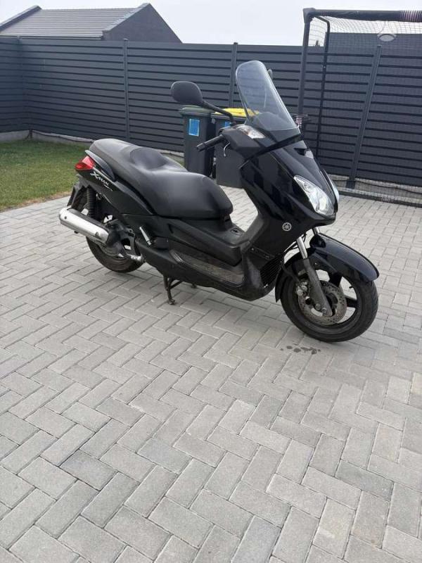 Yamaha Xmax 125 2008 Klaipėda, ar dzinēja tilpumu 0.13 L un nobraukumu 5 tūkst. km par 1649 €, foto 9 vietnē AUTOMOTO.COM.LV