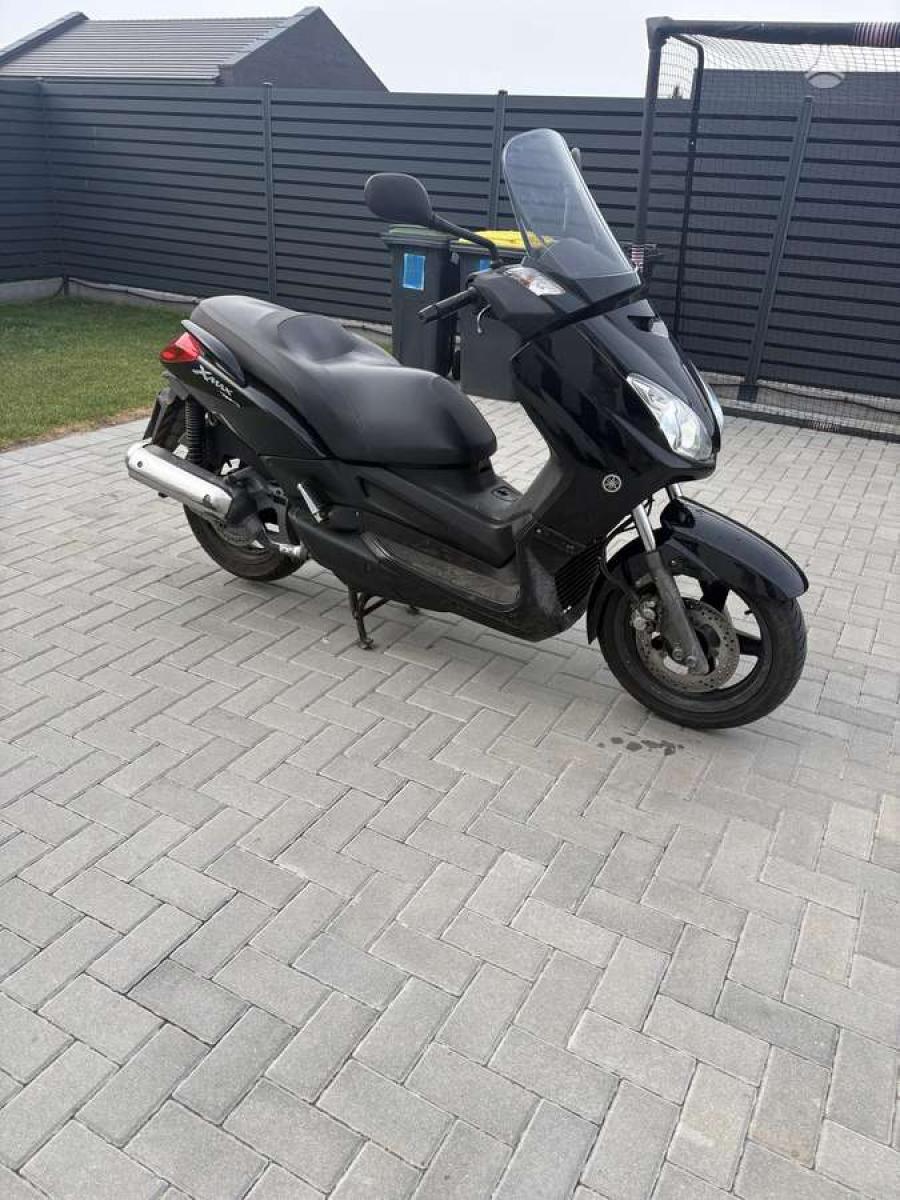 Yamaha Xmax 125 2008 Klaipėda, ar dzinēja tilpumu 0.13 L un nobraukumu 5 tūkst. km par 1649 €, foto 10 vietnē AUTOMOTO.COM.LV