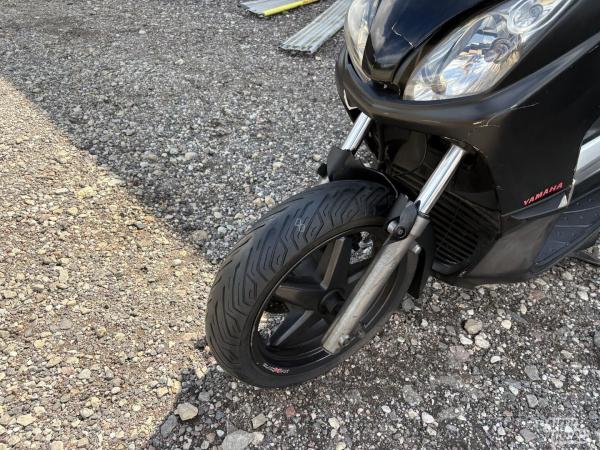 Ямаха Xmax 125 2009 в Кельме, объемом двигателя 0.13 л и пробегом 80 тыс. км за 565 €, фото 7 на AUTOMOTO.COM.LV