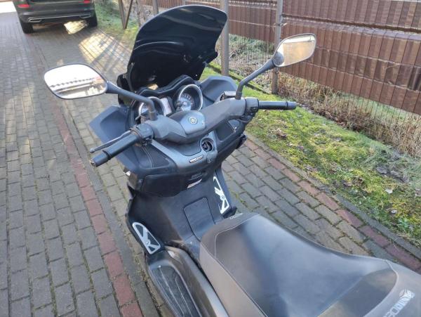 Yamaha Xmax 125 2013 Molėtai, ar dzinēja tilpumu 0.13 L un nobraukumu 18 tūkst. km par 999 €, foto 7 vietnē AUTOMOTO.COM.LV