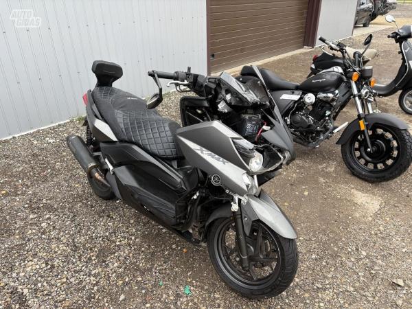 Yamaha Xmax 125 2014 Kelmė, ar dzinēja tilpumu 0.13 L un nobraukumu 22 tūkst. km par 915 €, foto 1 vietnē AUTOMOTO.COM.LV