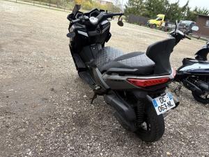 Yamaha Xmax 125 2014 in Kelme, with an engine capacity of 0.13 L and mileage of 22 thousand km for 915 €, photo 5 on AUTOMOTO.COM.LV