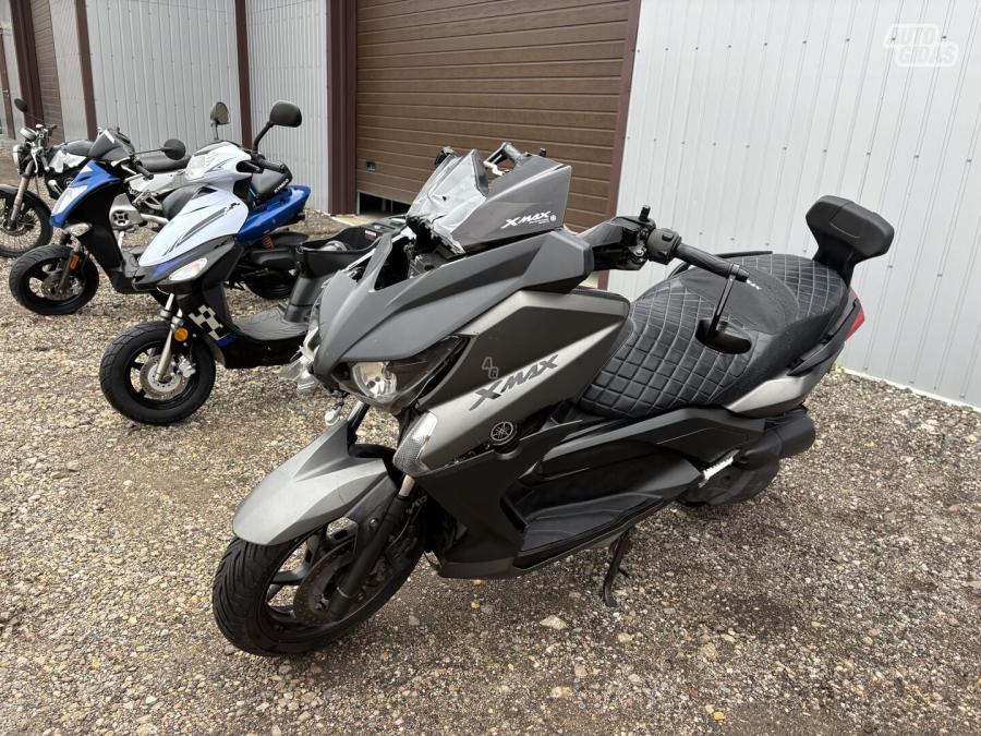 Yamaha Xmax 125 2014 in Kelme, with an engine capacity of 0.13 L and mileage of 22 thousand km for 915 €, photo 7 on AUTOMOTO.COM.LV