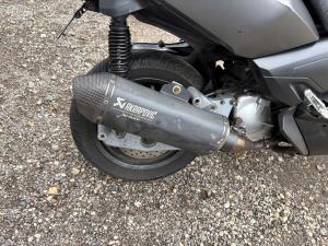 Yamaha Xmax 125 2014 in Kelme, with an engine capacity of 0.13 L and mileage of 22 thousand km for 915 €, photo 13 on AUTOMOTO.COM.LV