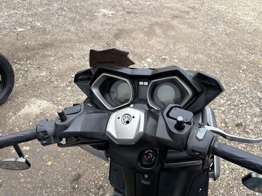 Yamaha Xmax 125 2014 in Kelme, with an engine capacity of 0.13 L and mileage of 22 thousand km for 915 €, photo 15 on AUTOMOTO.COM.LV