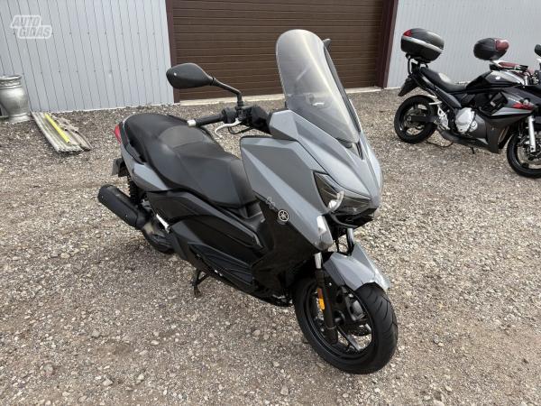 Yamaha Xmax 125 2017 in Kelme, with an engine capacity of 0.13 L and mileage of 18 thousand km for 1330 €, photo 1 on AUTOMOTO.COM.LV