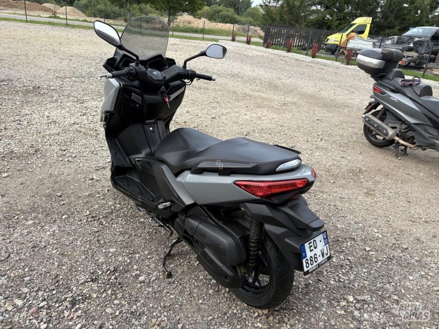 Yamaha Xmax 125 2017 in Kelme, with an engine capacity of 0.13 L and mileage of 18 thousand km for 1330 €, photo 5 on AUTOMOTO.COM.LV