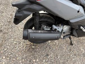 Yamaha Xmax 125 2017 in Kelme, with an engine capacity of 0.13 L and mileage of 18 thousand km for 1330 €, photo 13 on AUTOMOTO.COM.LV