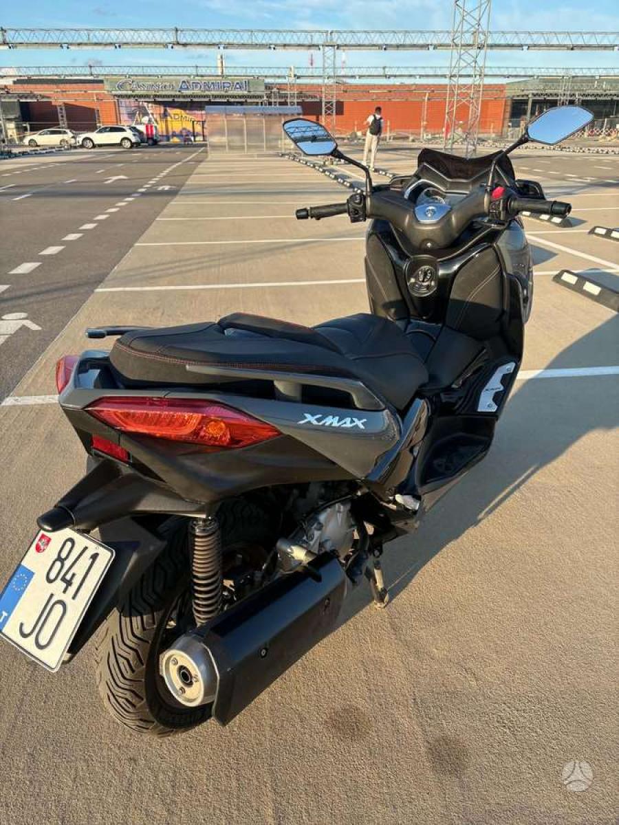 Yamaha Xmax 125 2019 in Kaunas, with an engine capacity of 0.00 L and mileage of 14 thousand km for 3100 €, photo 9 on AUTOMOTO.COM.LV