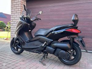 Black Yamaha XMAX 250 2013 in Siauliai, with an engine capacity of 0.00 L and mileage of 26 thousand km for 2350 €, photo 4 on AUTOMOTO.COM.LV