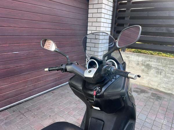 Black Yamaha XMAX 250 2013 in Siauliai, with an engine capacity of 0.00 L and mileage of 26 thousand km for 2350 €, photo 10 on AUTOMOTO.COM.LV