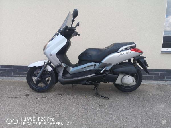 Yamaha XMAX 250 2009 Panevēža, ar dzinēja tilpumu 0.25 L un nobraukumu 35 tūkst. km par 1350 €, foto 4 vietnē AUTOMOTO.COM.LV