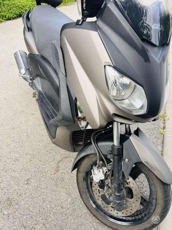 Ямаха XMAX 250 2012 в Шяуляй, объемом двигателя 0.25 л и пробегом 26 тыс. км за 1850 €, фото 4 на AUTOMOTO.COM.LV