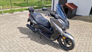 Yamaha XMAX 250 2016 in Panevezys, with an engine capacity of 0.25 L and mileage of 18 thousand km for 2650 €, photo 5 on AUTOMOTO.COM.LV