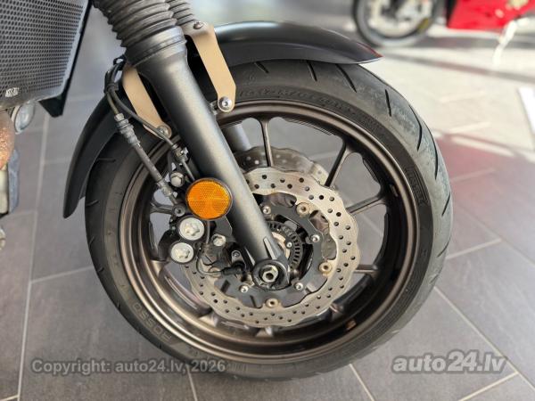 Черный Ямаха XSR 700 2017 в Таллин, объемом двигателя 0.69 л и пробегом 30 тыс. км за 4990 €, фото 8 на AUTOMOTO.COM.LV