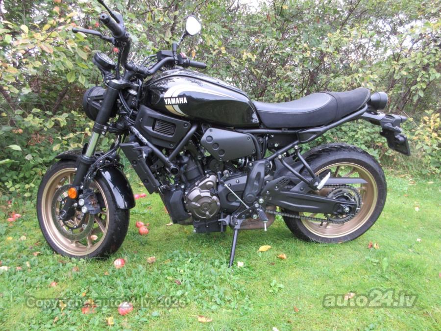 Melns Yamaha XSR 700 2023 Kuresāre, ar dzinēja tilpumu 0.69 L un nobraukumu 11 tūkst. km par 6800 €, foto 9 vietnē AUTOMOTO.COM.LV