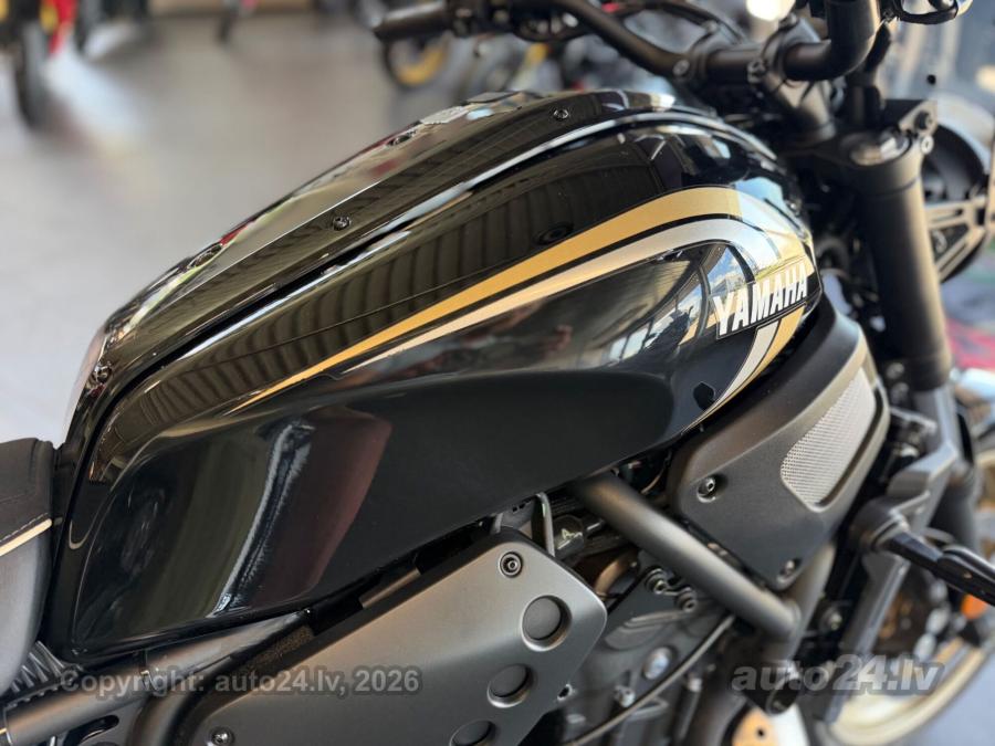 Black Yamaha XSR 700 2024 in Tallinn, with an engine capacity of 0.69 L and mileage of 5 thousand km for 6790 €, photo 5 on AUTOMOTO.COM.LV