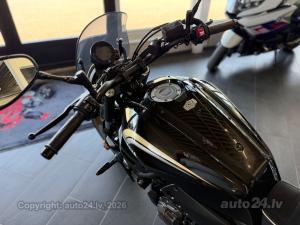 Black Yamaha XSR 700 2024 in Tallinn, with an engine capacity of 0.69 L and mileage of 5 thousand km for 6790 €, photo 15 on AUTOMOTO.COM.LV