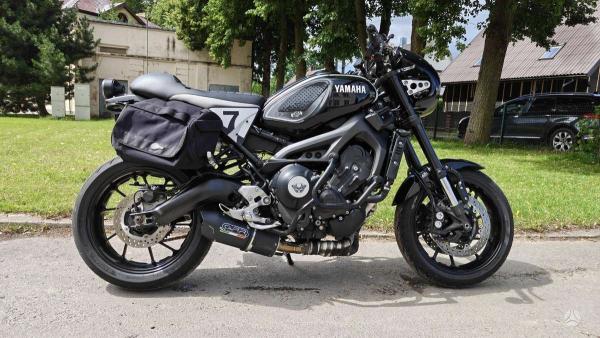 Melns Yamaha XSR 2016 Panevēža, ar dzinēja tilpumu 0.90 L un nobraukumu 46 tūkst. km par 4900 €, foto 1 vietnē AUTOMOTO.COM.LV