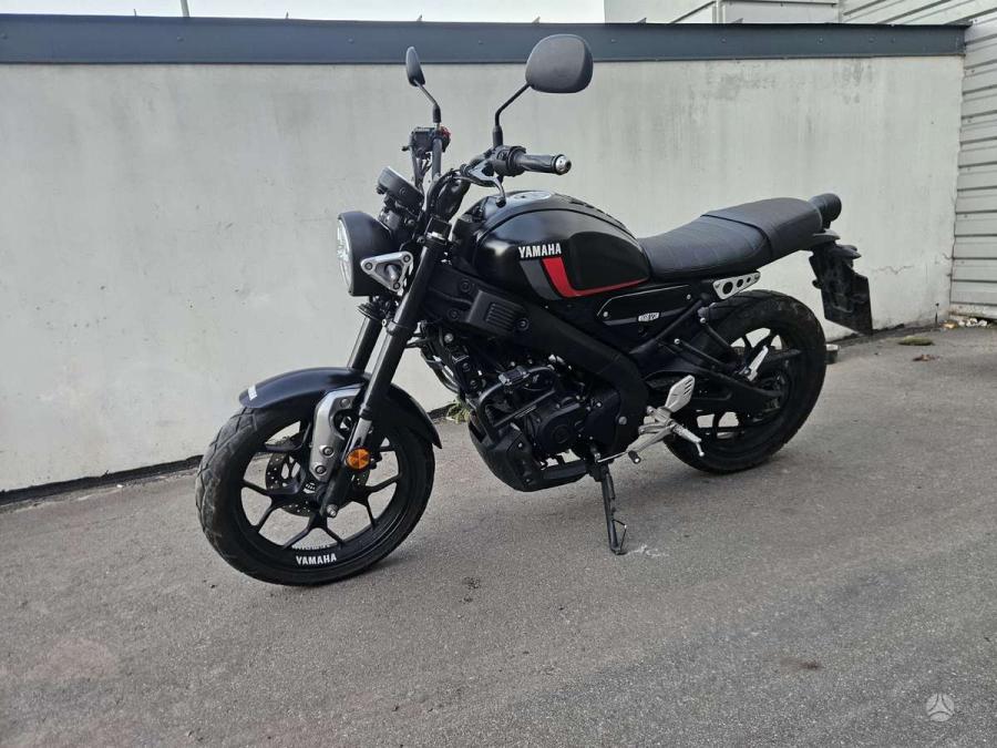 Melns Yamaha XSR 2021 Viļņa, ar dzinēja tilpumu 0.13 L un nobraukumu 14 tūkst. km par 3900 €, foto 8 vietnē AUTOMOTO.COM.LV
