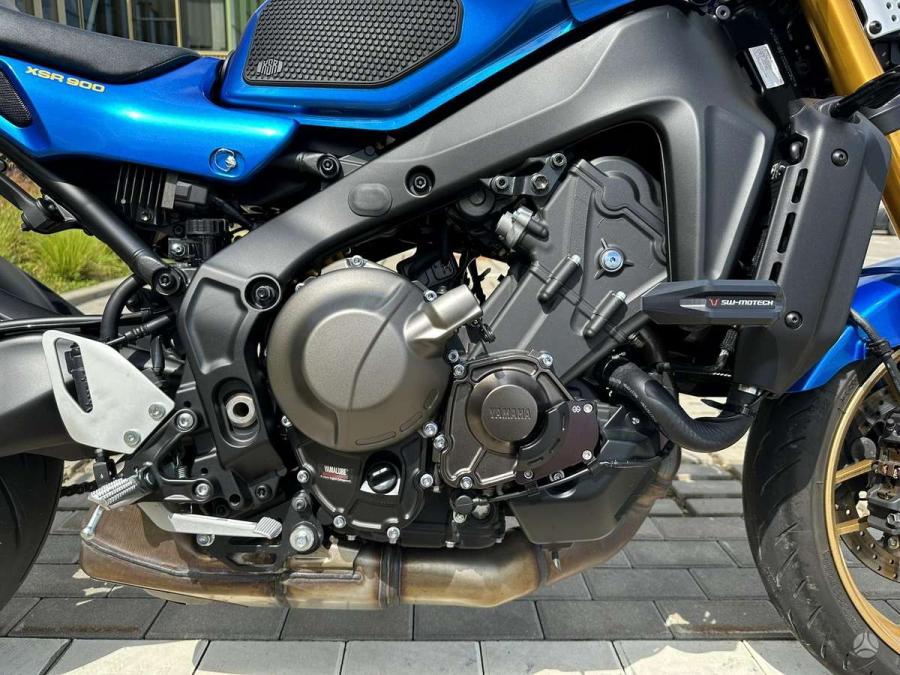 Zils Yamaha XSR 2023 Viļņa, ar dzinēja tilpumu 0.89 L un nobraukumu 10 tūkst. km par 8700 €, foto 12 vietnē AUTOMOTO.COM.LV