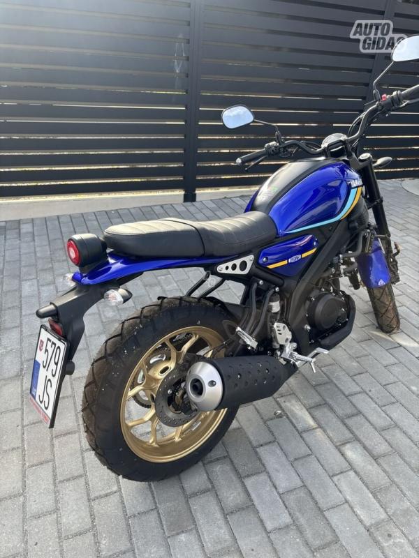 Blue Yamaha XSR 2025 in Kaunas, with an engine capacity of 0.13 L and mileage of 1 thousand km for 4050 €, photo 3 on AUTOMOTO.COM.LV