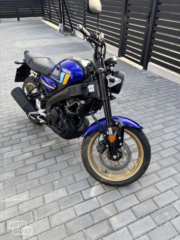 Blue Yamaha XSR 2025 in Kaunas, with an engine capacity of 0.13 L and mileage of 1 thousand km for 4050 €, photo 5 on AUTOMOTO.COM.LV