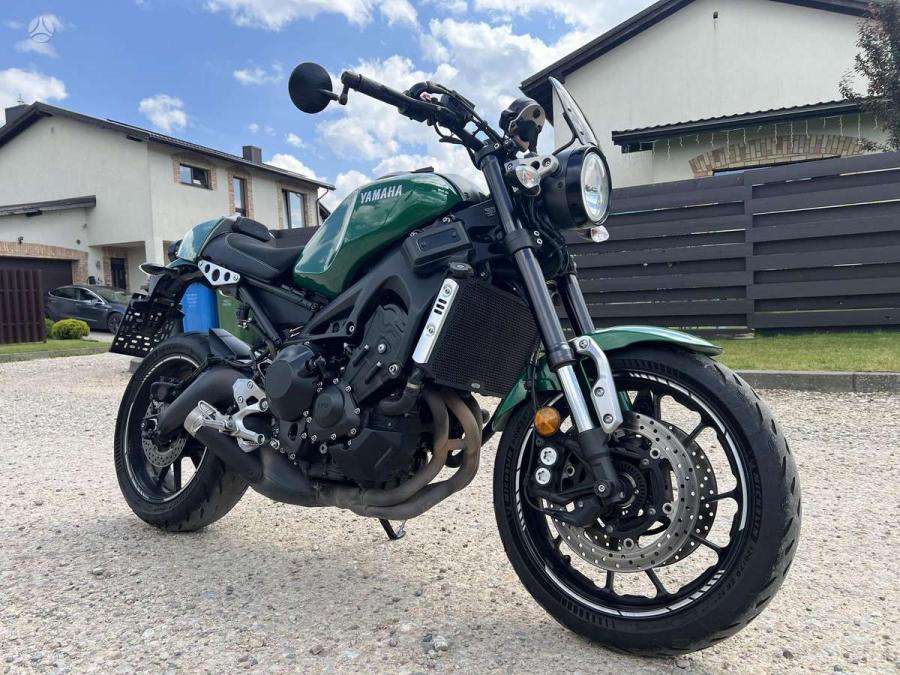 Green Yamaha XSR 2017 in Vilnius, with an engine capacity of 0.90 L and mileage of 40 thousand km for 5800 €, photo 11 on AUTOMOTO.COM.LV