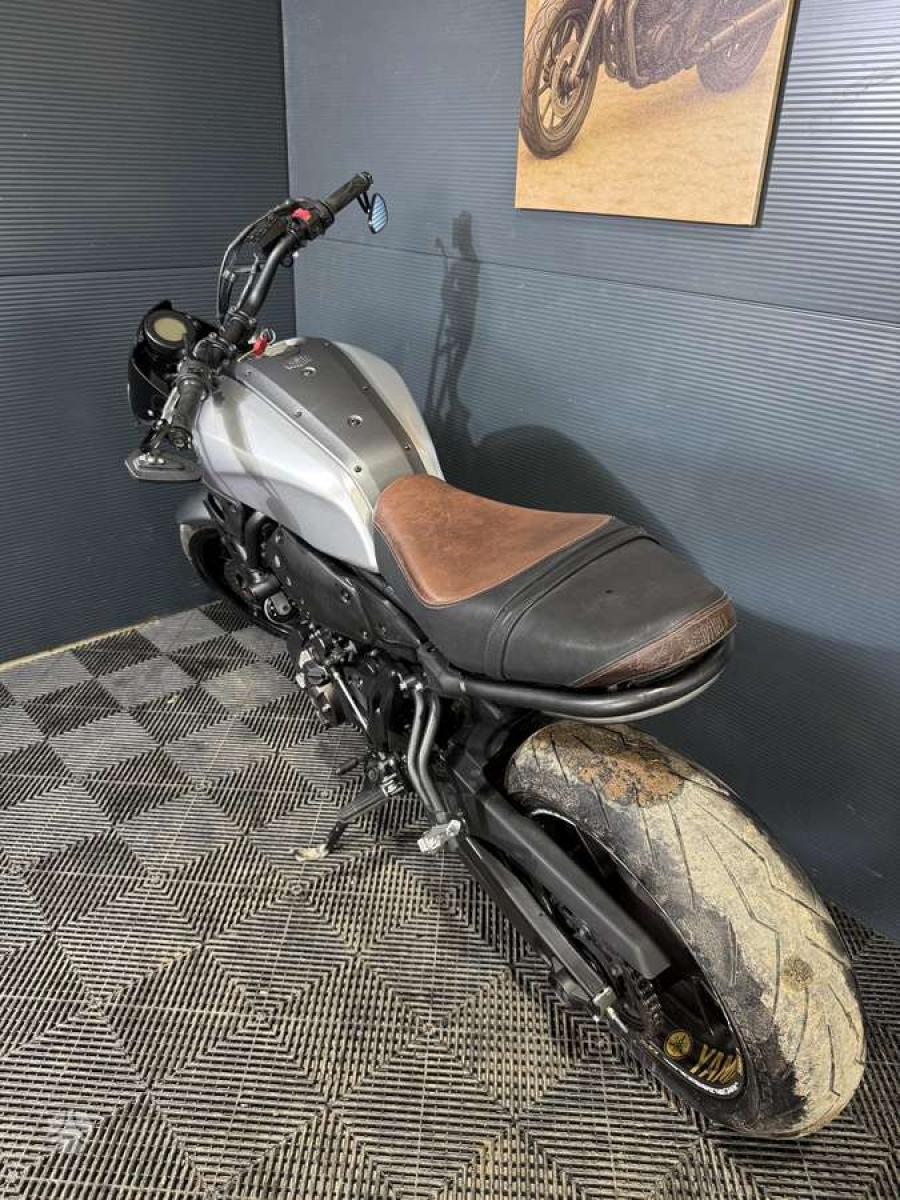 Yamaha XSR 2016 in Taurage, with an engine capacity of 0.70 L and mileage of 50 thousand km for 3030 €, photo 6 on AUTOMOTO.COM.LV