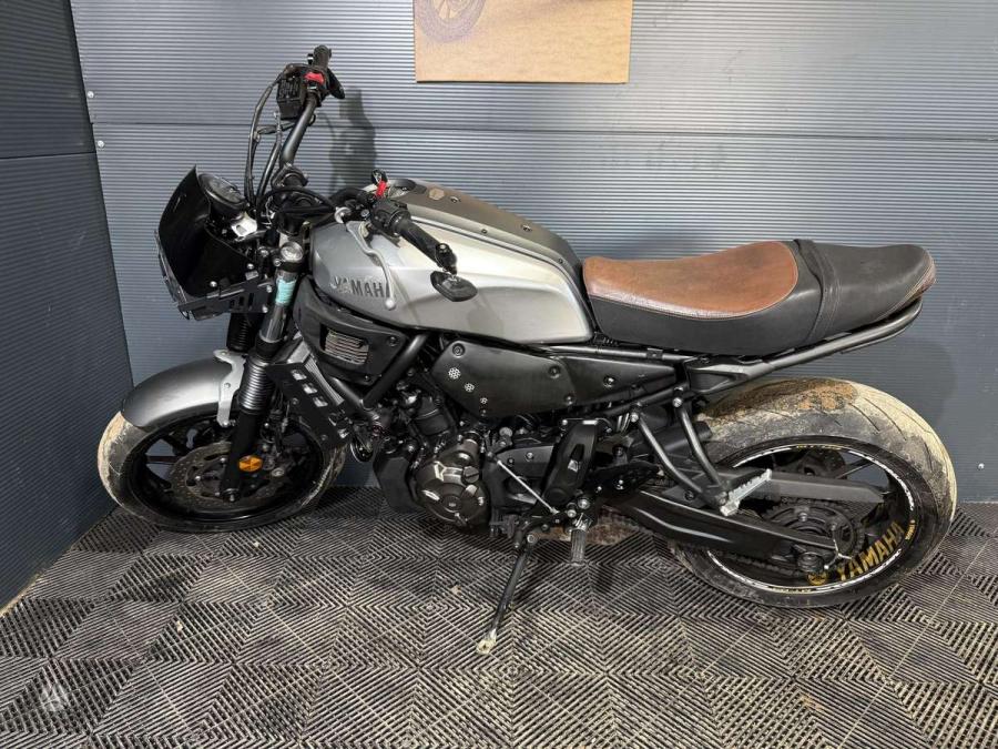 Yamaha XSR 2016 in Taurage, with an engine capacity of 0.70 L and mileage of 50 thousand km for 3030 €, photo 7 on AUTOMOTO.COM.LV