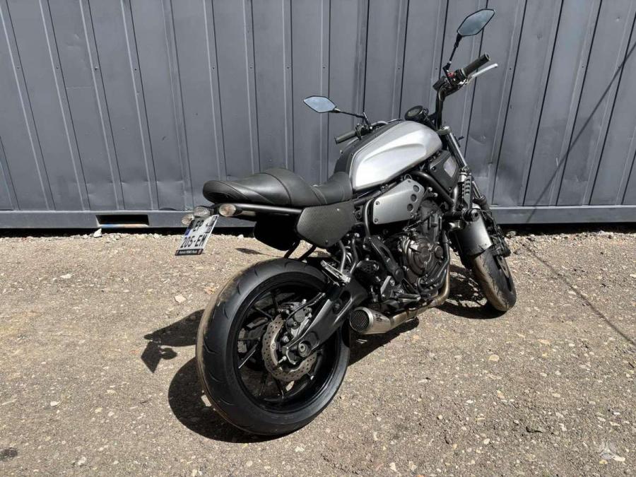 Yamaha XSR 2017 in Vilnius, with an engine capacity of 0.70 L and mileage of 28 thousand km for 3000 €, photo 4 on AUTOMOTO.COM.LV