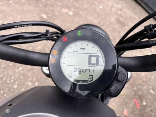 Yamaha XSR 2017 in Vilnius, with an engine capacity of 0.70 L and mileage of 28 thousand km for 3000 €, photo 7 on AUTOMOTO.COM.LV