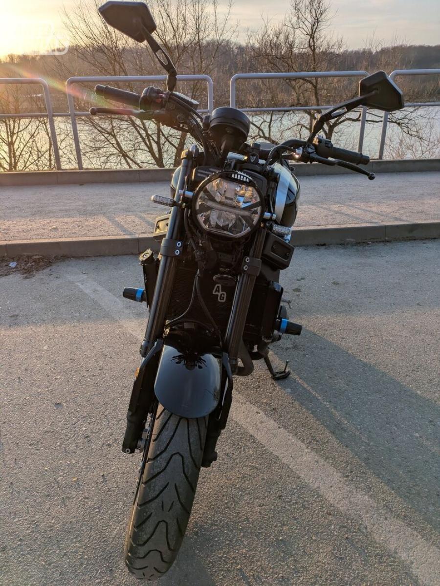 Yamaha XSR 2018 in Kaunas, with an engine capacity of 0.85 L and mileage of 5 thousand km for 6300 €, photo 7 on AUTOMOTO.COM.LV