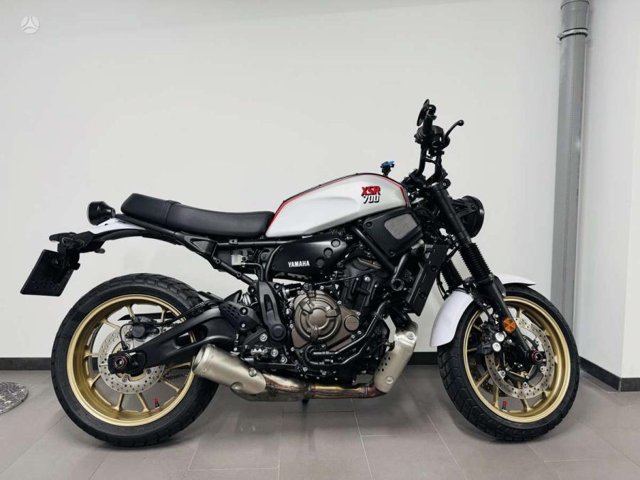 Yamaha XSR 2024 Viļņa, ar dzinēja tilpumu 0.70 L un nobraukumu 5 tūkst. km par 5999 €, foto 1 vietnē AUTOMOTO.COM.LV